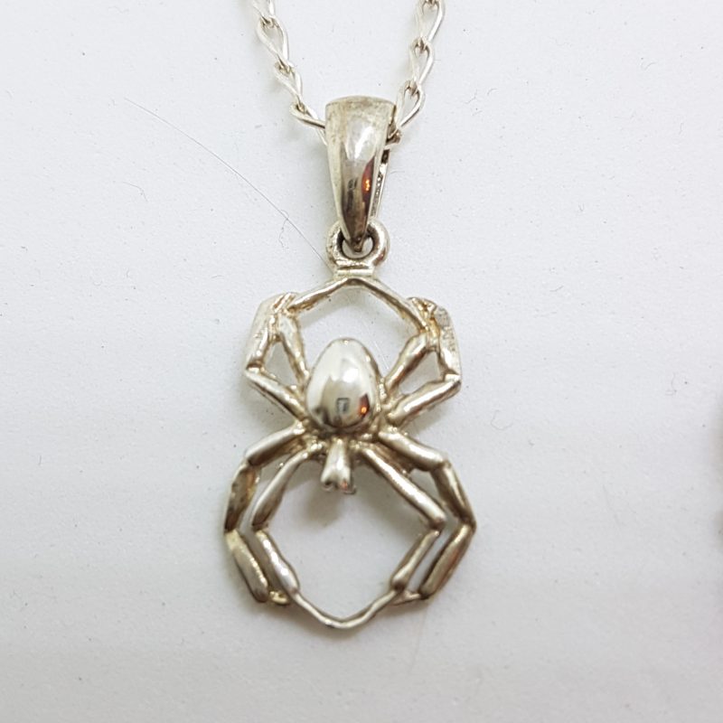 * SOLD * Sterling Silver Spider Pendant on Silver Chain – Alexa's Treasures
