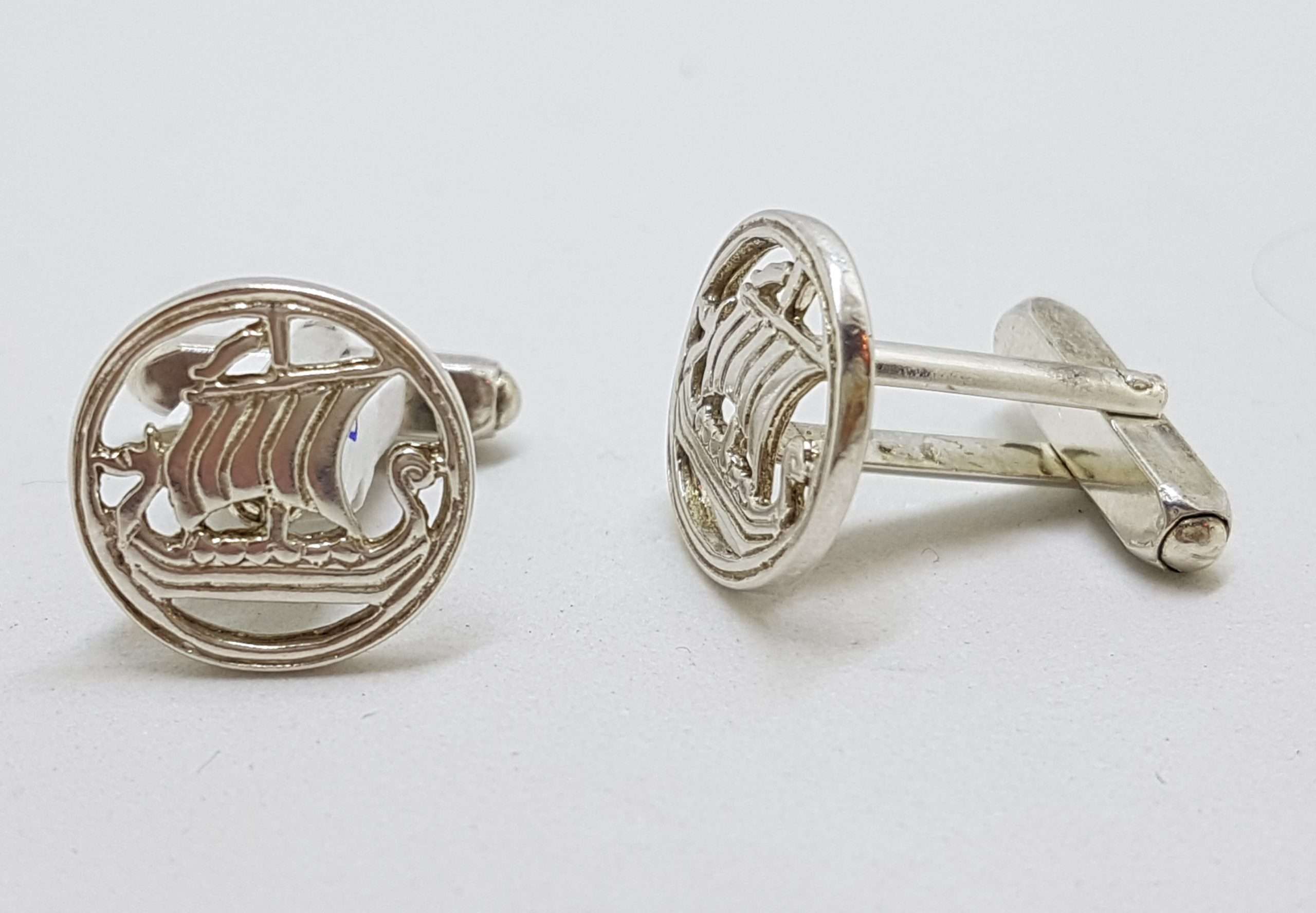 * SOLD * Sterling Silver Vintage Round Viking Ship / Boat Cufflinks ...