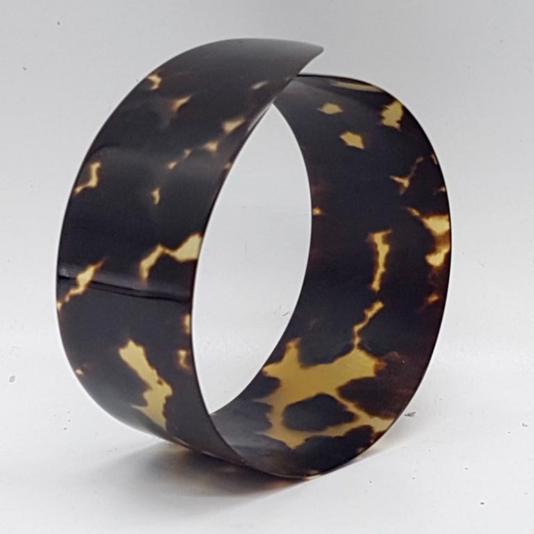 Wide Tortoise Shell Bangle – Antique / Vintage – Alexa's Treasures